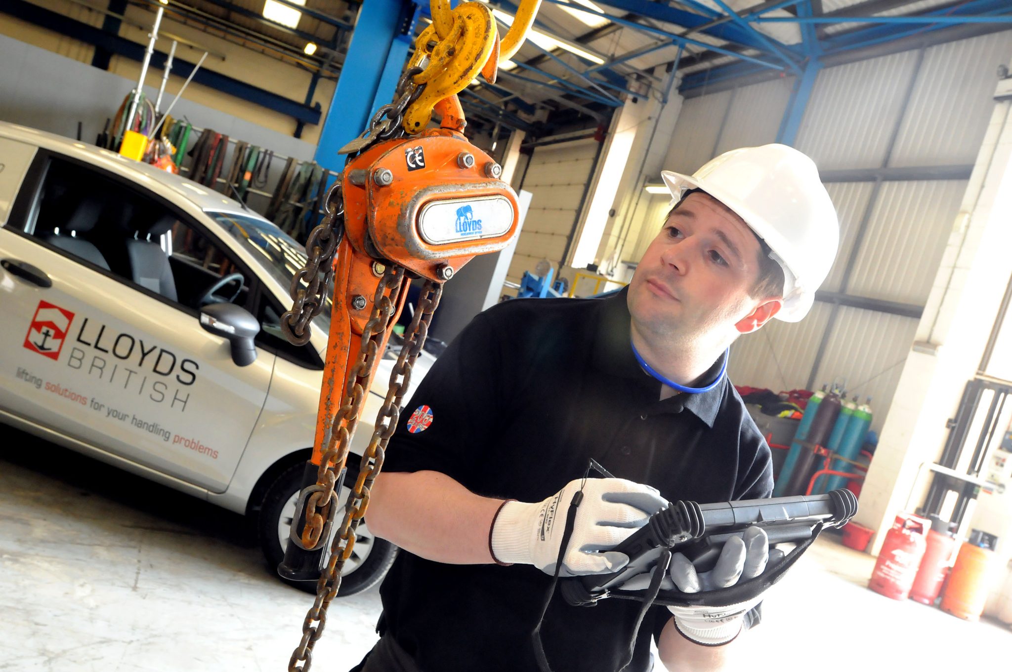 Lloyds British Testing Launches Handheld System | Lift and Hoist ...