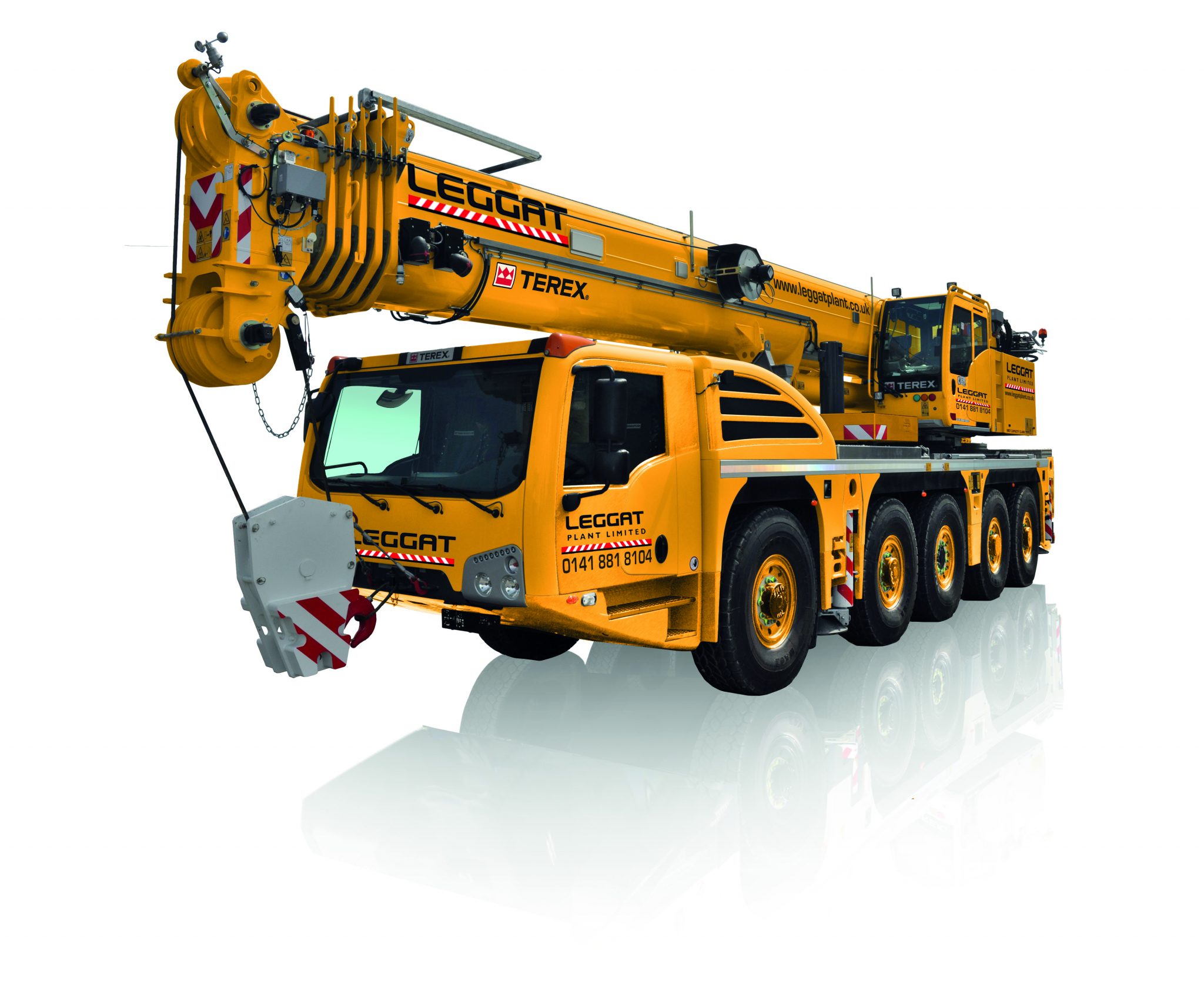 Leggat receives UK’s first Terex Explorer 5500 | Lift and Hoist ...