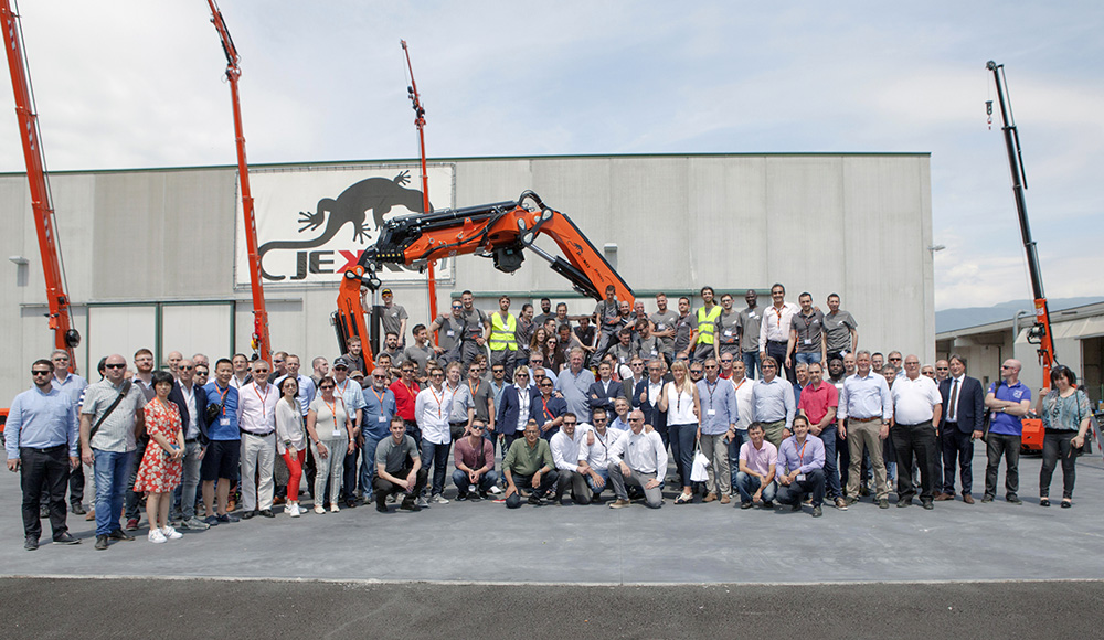 Jekko moving forward | Lift and Hoist International | Industrial ...