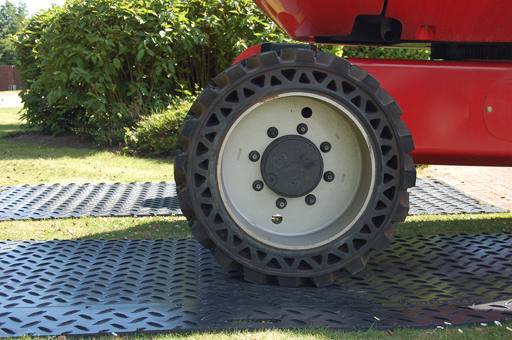 New Ground Protection Mat from Outriggerpads | Lift and Hoist ...