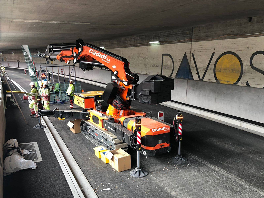 JEKKO MAKES FASSI SCHWEIZ ITS OFFICIAL DEALER IN SWITZERLAND | Lift and ...