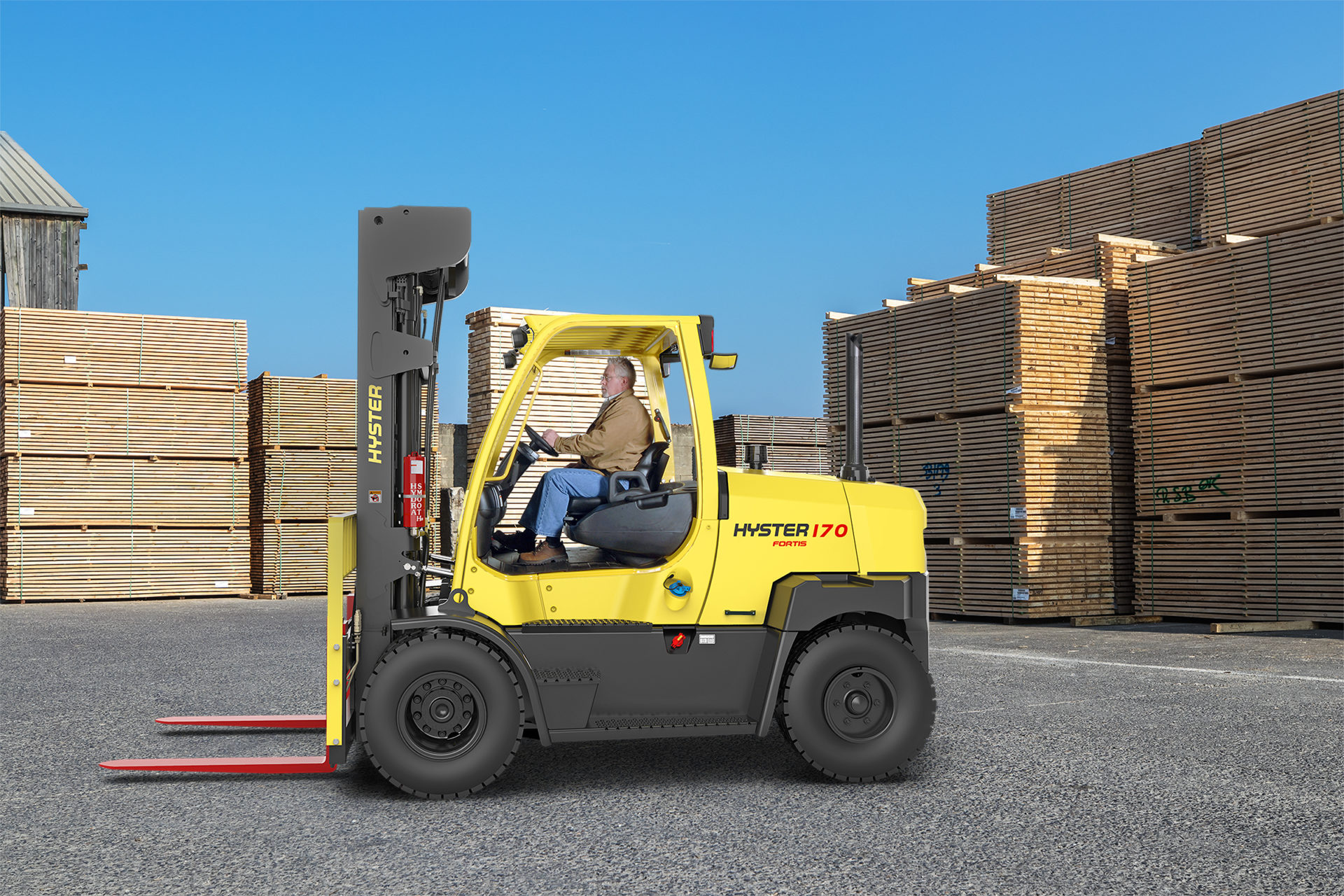 Hyster’s tough truck for manoeuvrability in tight stockyards | Lift and ...