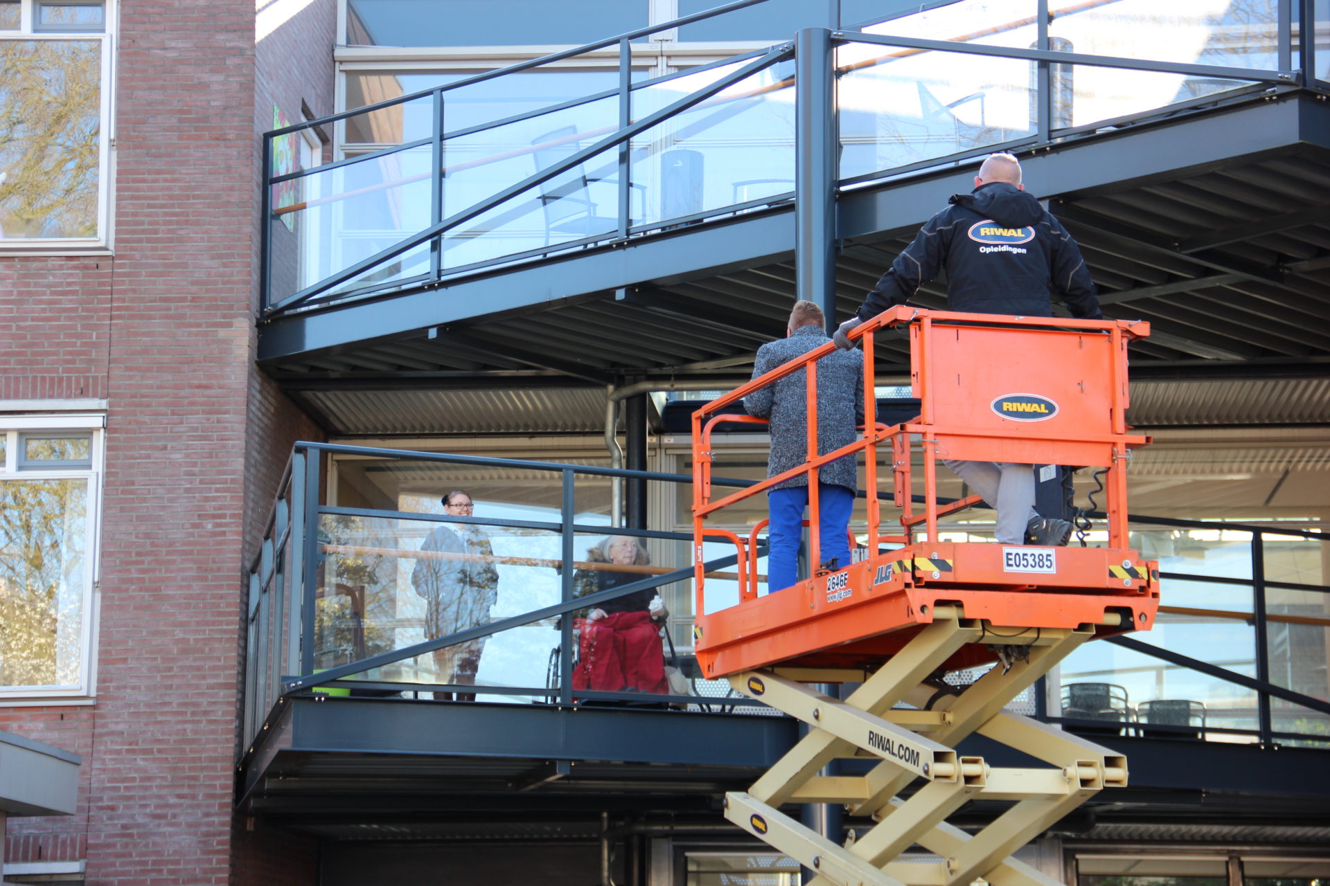 Riwal lifts families to see loved ones | Lift and Hoist International ...