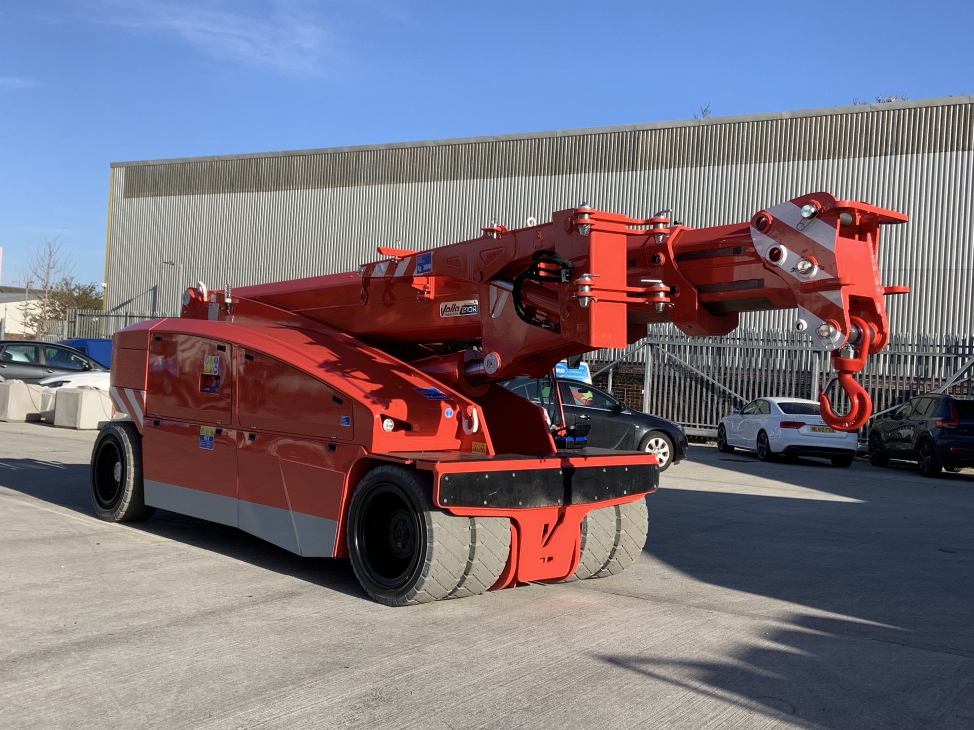 Ainscough selects new generation Valla crane | Lift and Hoist ...