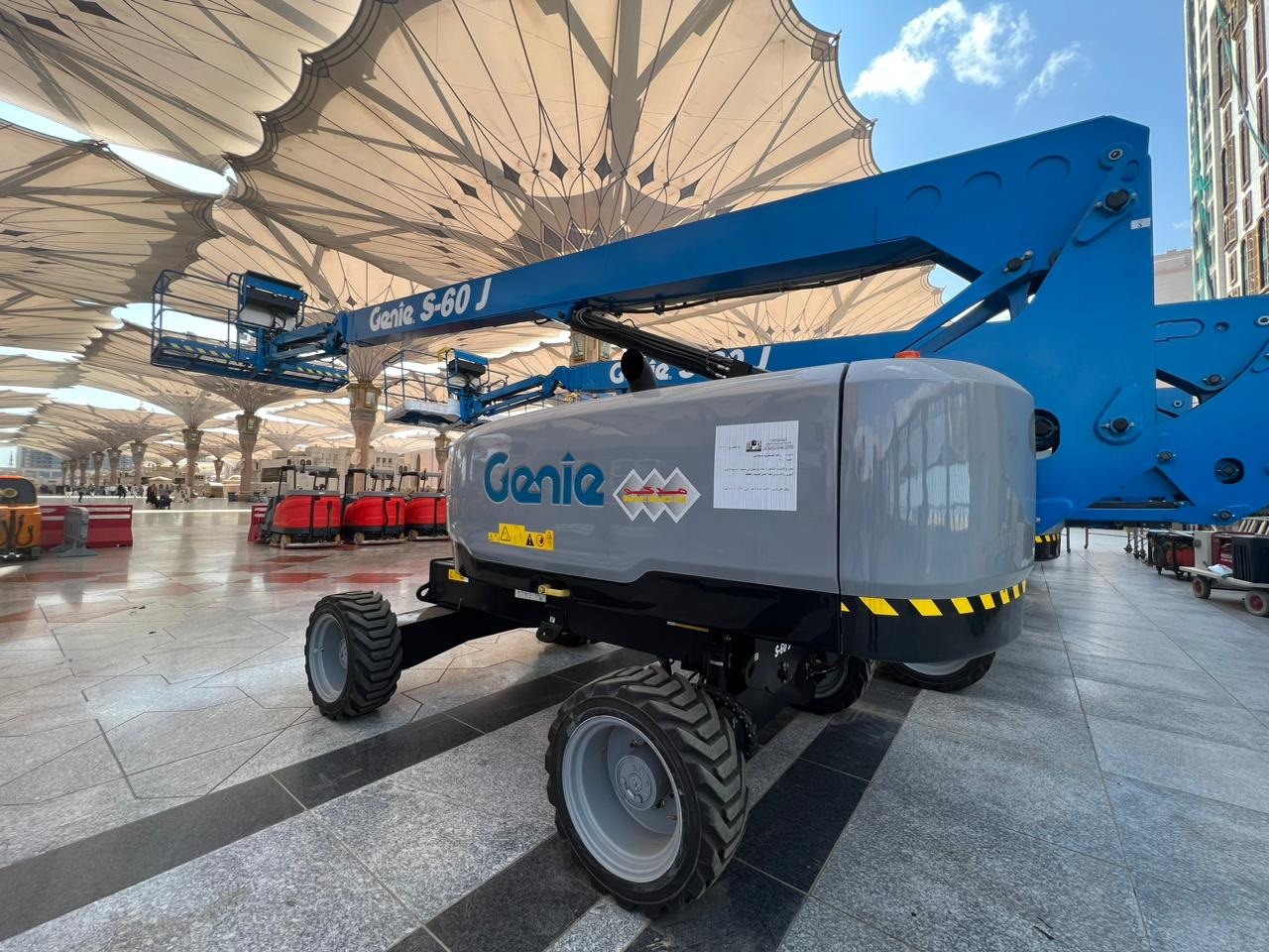 Genie MEWPs chosed for facility maintenance at two holy mosques | Lift ...