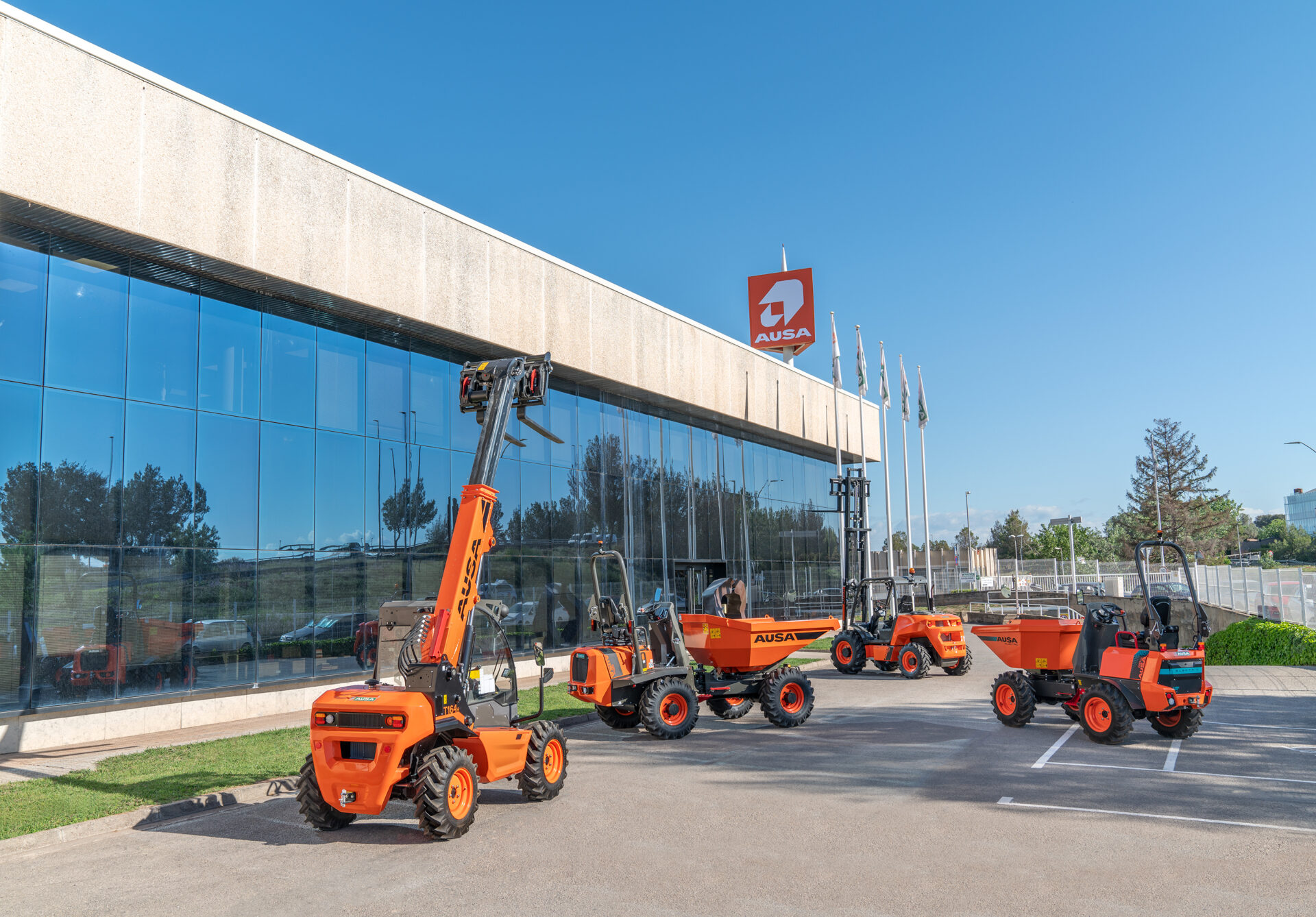 Ausa acquisition complete - now part of JLG | Lift and Hoist ...