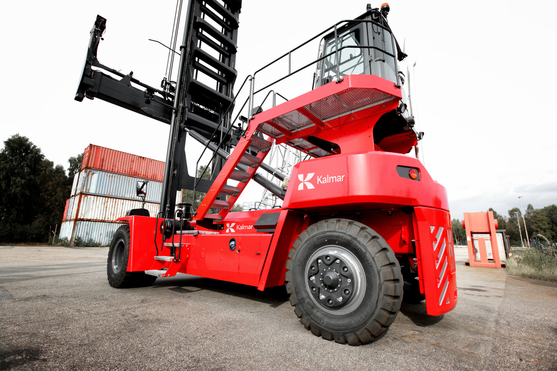 Kalmar and ContainerCo strengthen ties | Lift and Hoist International ...