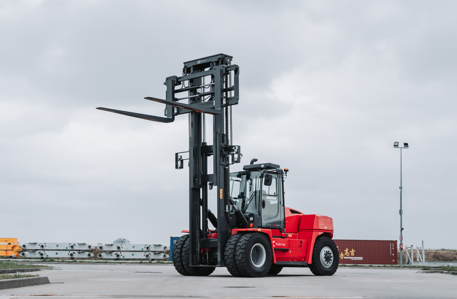 Maputo Port Development Company places order with Kalmar | Lift and ...