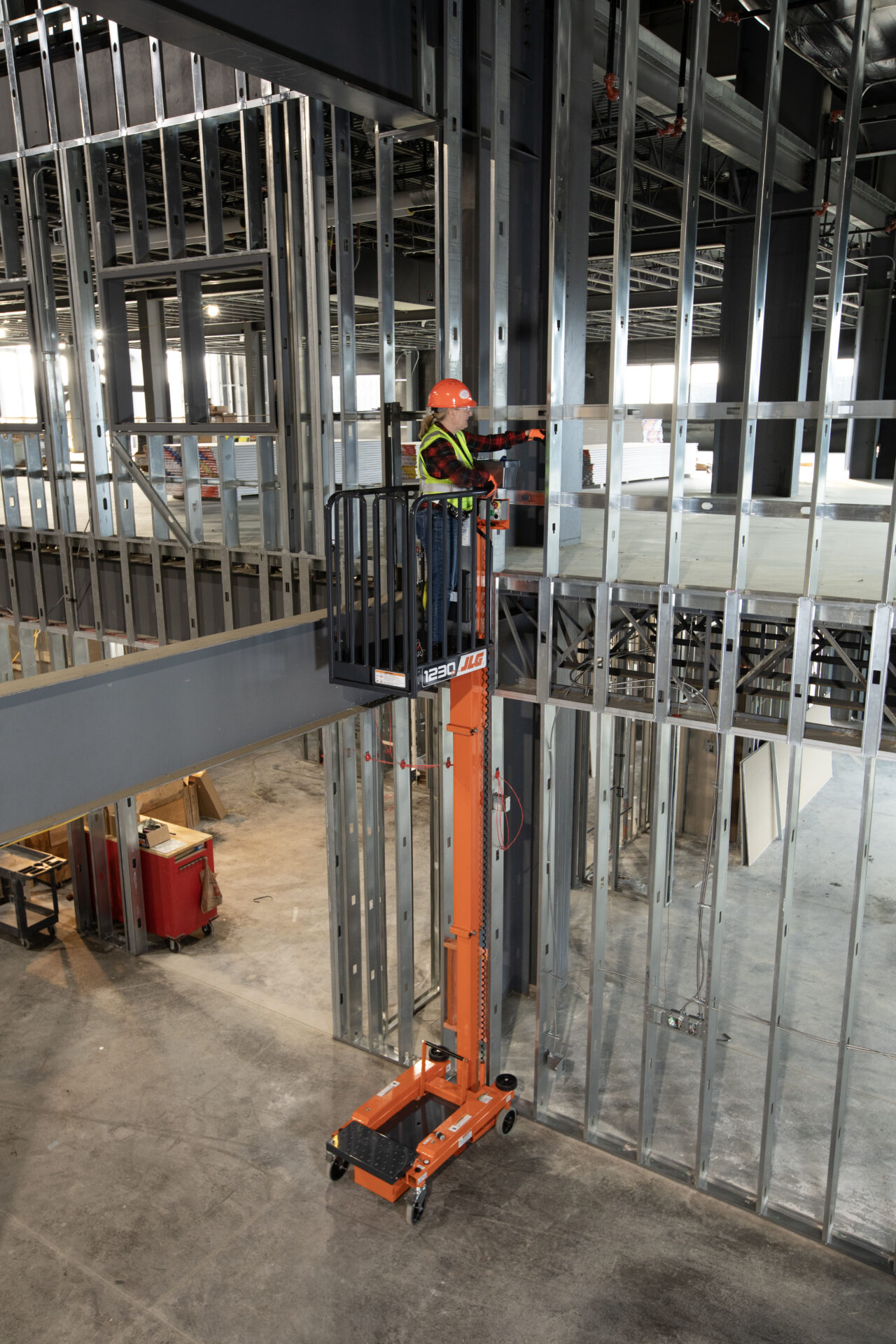 JLG innovates low-level access | Lift and Hoist International ...